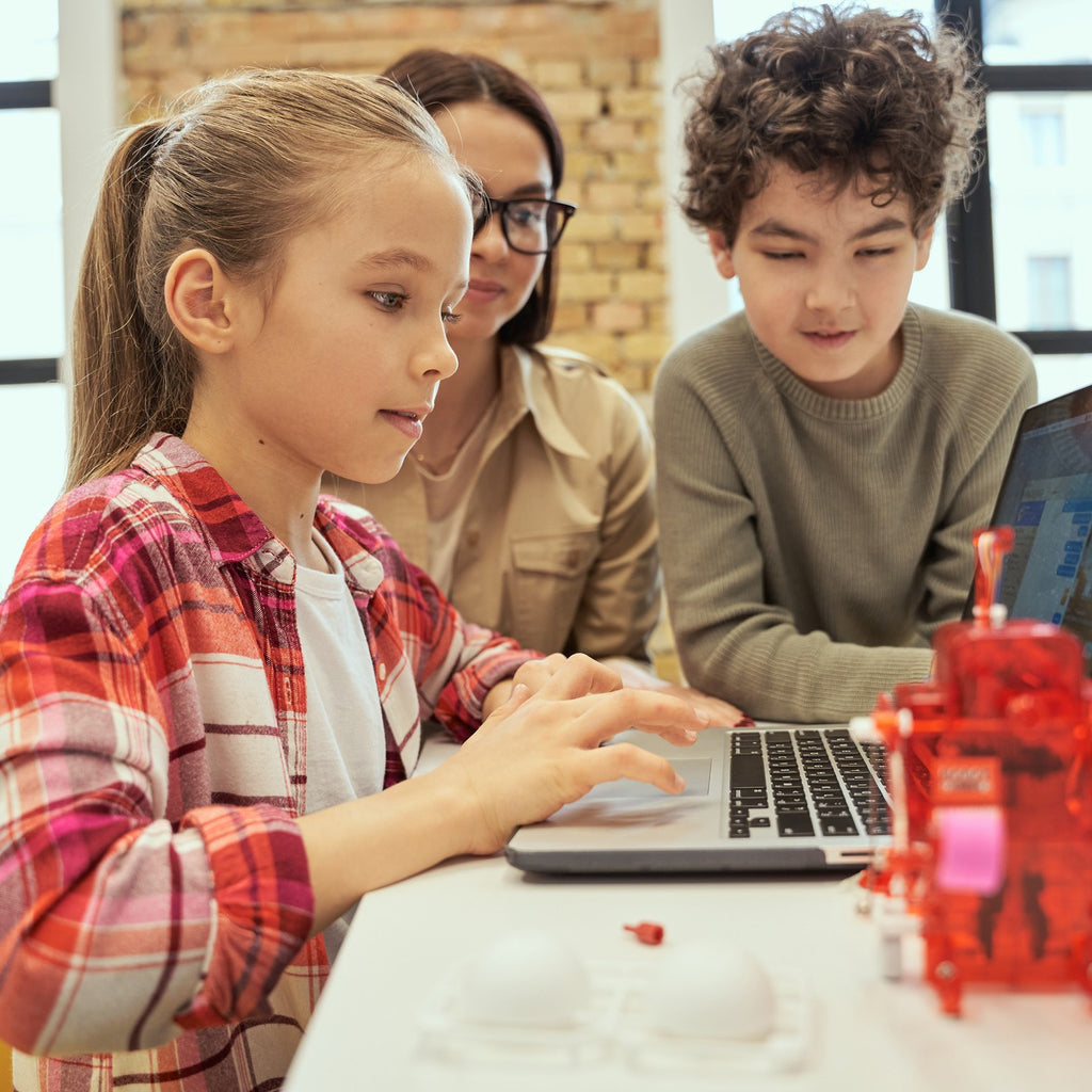 Experiential Learning for Children: Unlocking Knowledge through Experi ...